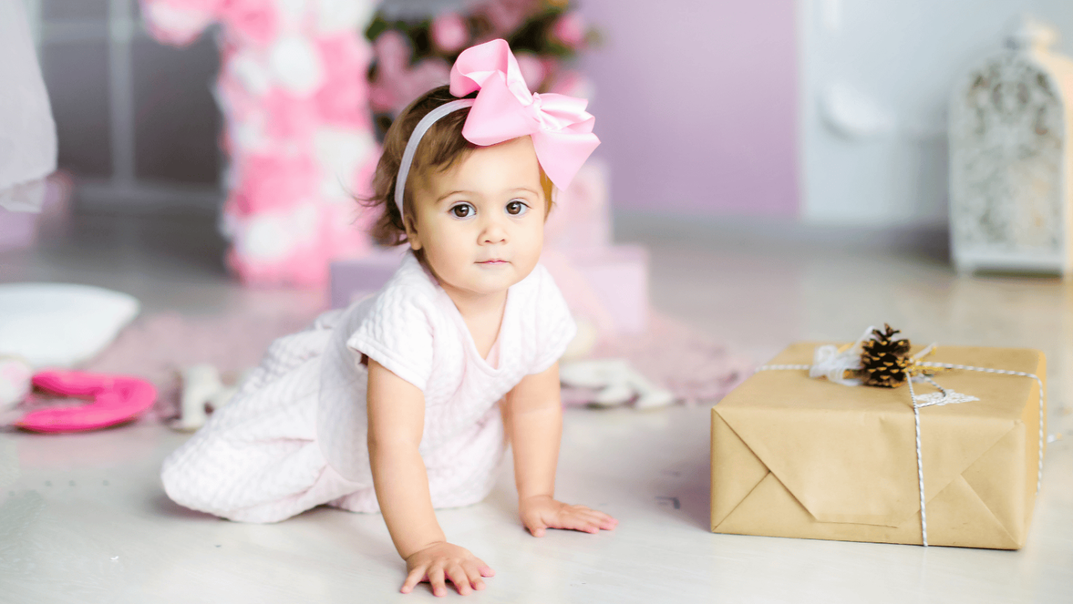 De 12 verschillende baby fases op een rij! - Mindsetters